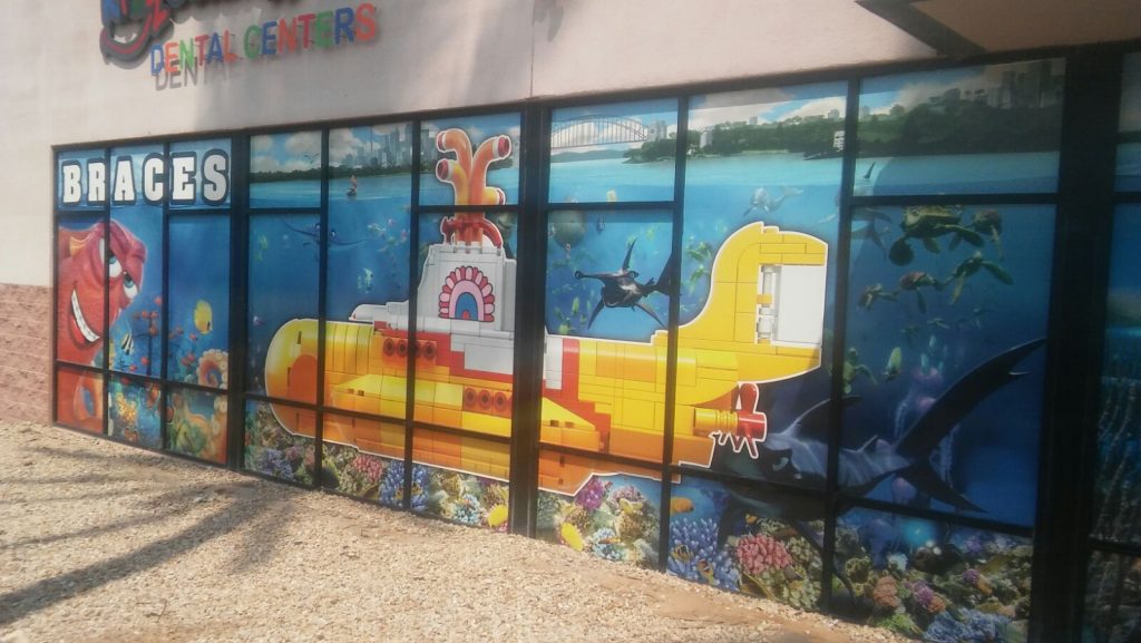 Window graphics printing Phoenix AZ. Window graphics full color